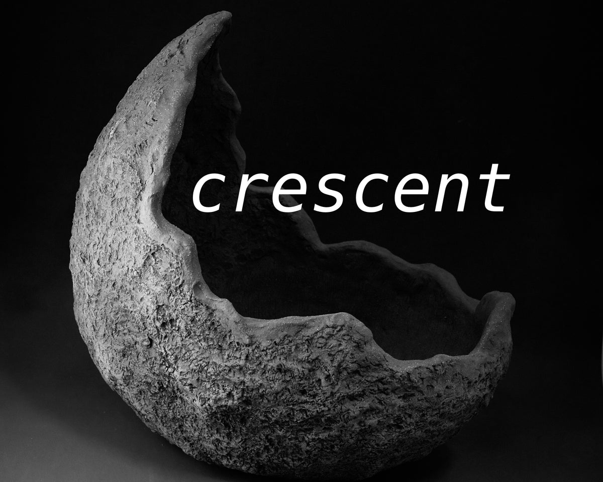 crescent pots – taiko earth pottery